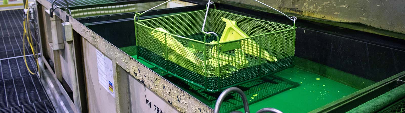 Liquid Penetrant Testing | Magnaflux
